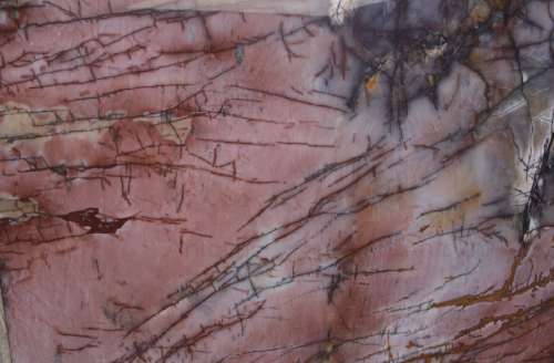 RED QUARTZITE